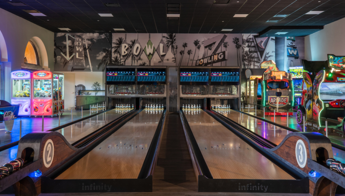 DuckPin Bowling | DuckPin Manufacturer | Social DuckPin Bowling