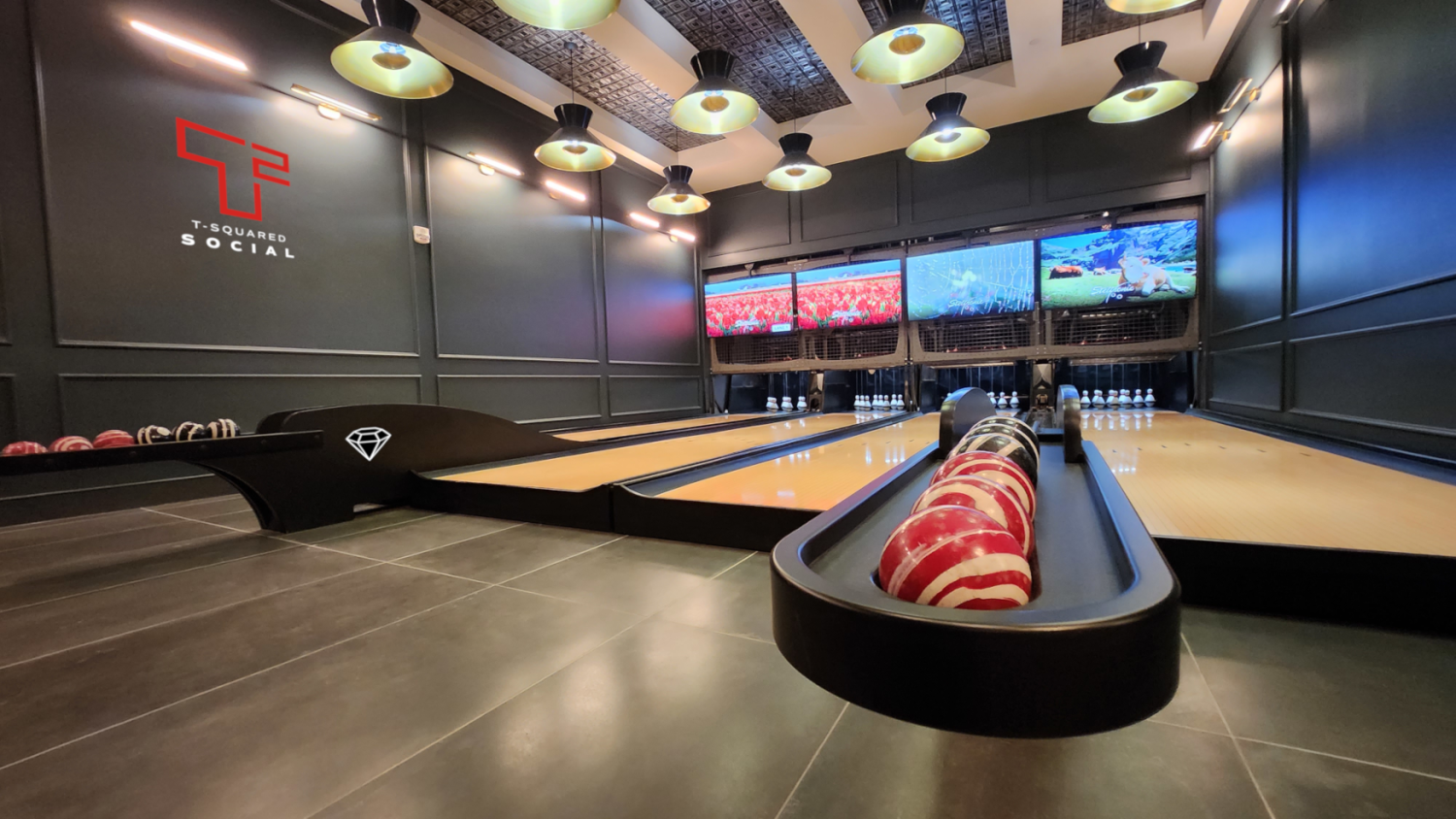 Infinity DuckPin Bowling the "Original" Social Bowling Attraction