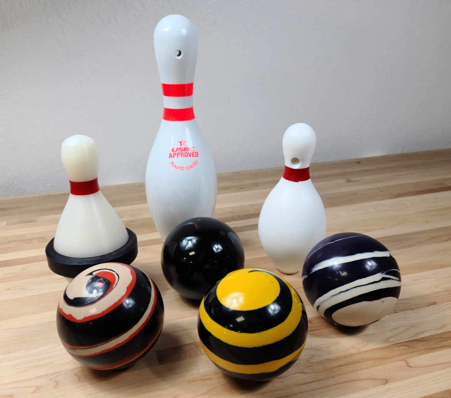 DuckPin Bowling | DuckPin Manufacturer | Social DuckPin Bowling