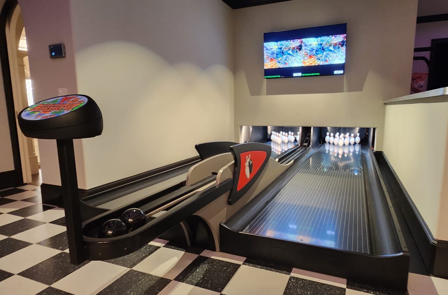 Infinity DuckPin Bowling the "Original" Social Bowling Attraction